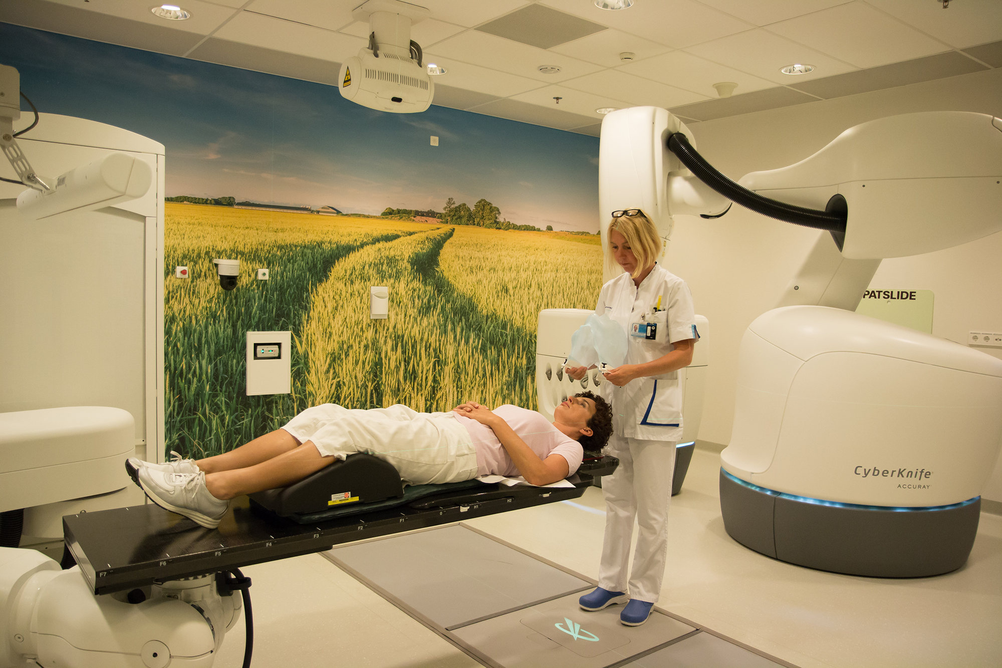 Bestraling van hoofd of hals op de Cyberknife - Patiëntenfolder ...